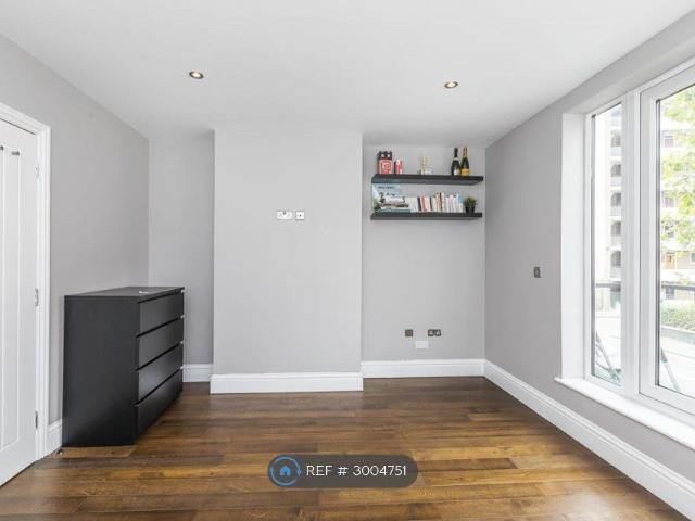 Nemus Apartments, London SE8, 3 bed flat to rent, £2,700 pcm | PrimeLocation
