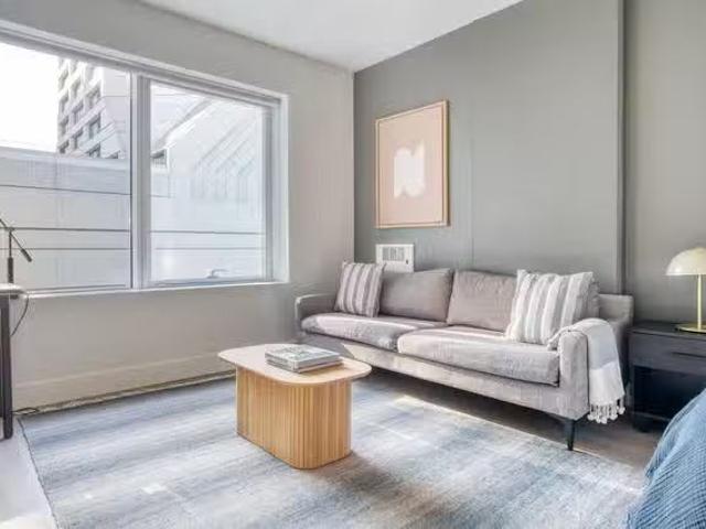 NEMA SF South Tower, 18 10th St, So Ma Studio 1 Bath