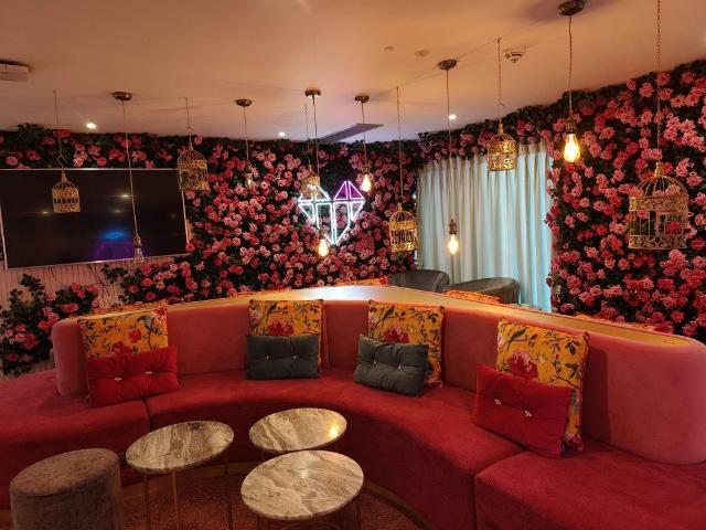 Neo Apartment