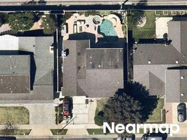 Neolani Dr