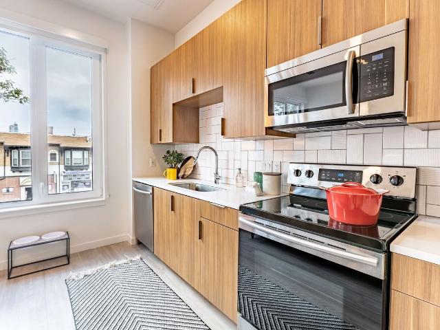 Neon Local 1 Bedroom Apartment for Rent at 99 S Broadway, Denver, CO 80209 Baker