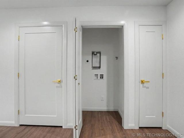Neon Quarter Townhomes 3 Bedroom Apartment for Rent at 1379 E 13th St, Tulsa, OK 74120