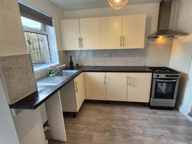 Neath Road, Neath SA11, 3 bed detached house to rent, £800 pcm | PrimeLocation