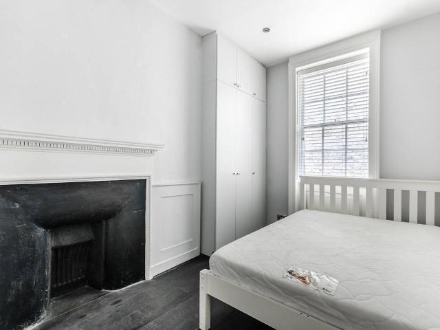 Neal Street, Covent Garden, London WC2H, 1 bed flat to rent, £3,900 pcm | PrimeLocation