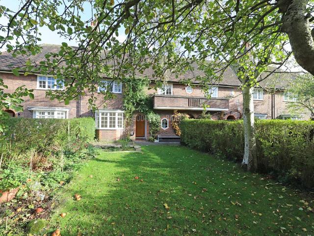 Neale Close, Hampstead Garden Suburb N2, 1 bed flat to rent, £1,850 pcm | PrimeLocation