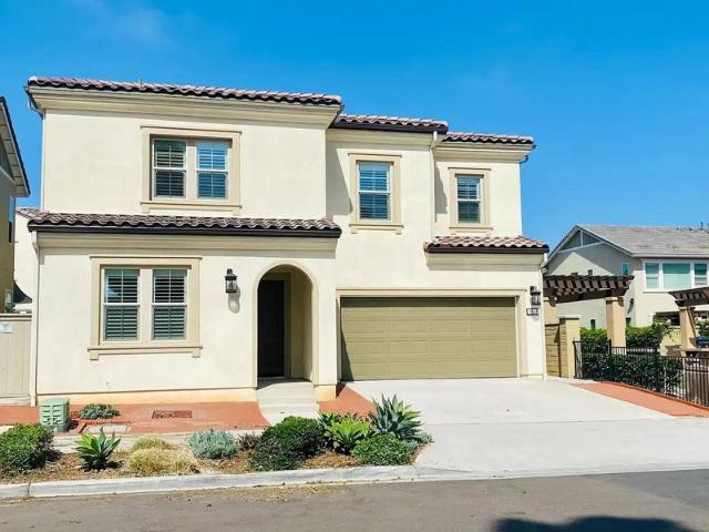 Near military Bases, beach, markets, walking