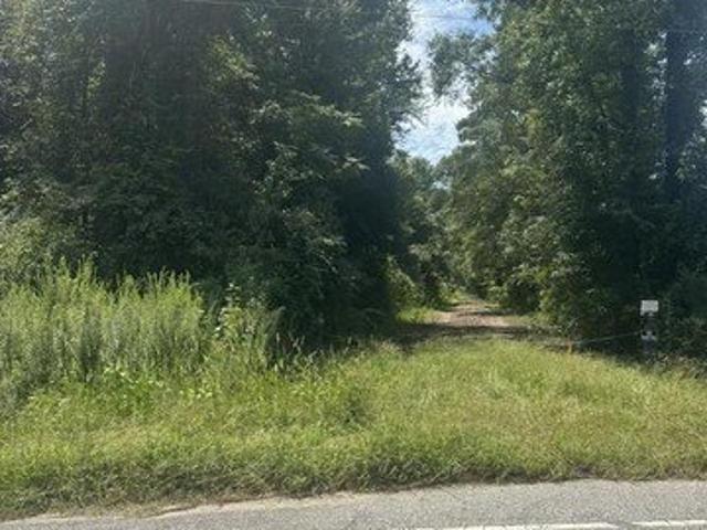 Near 3691 Braswell Rd, Chadbourn, NC 28431