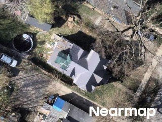 Nebraska St