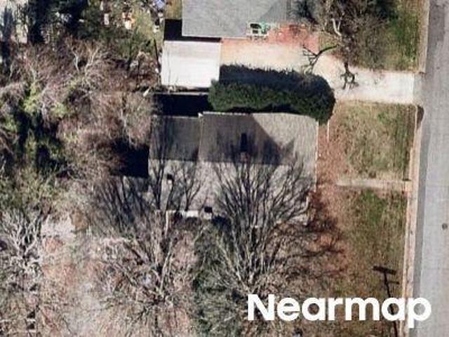 Nebraska St