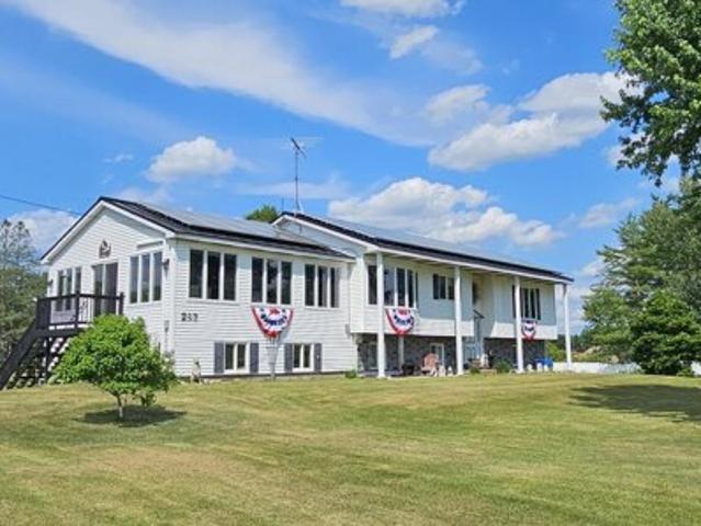 Neck Rd, Benton, Home For Sale