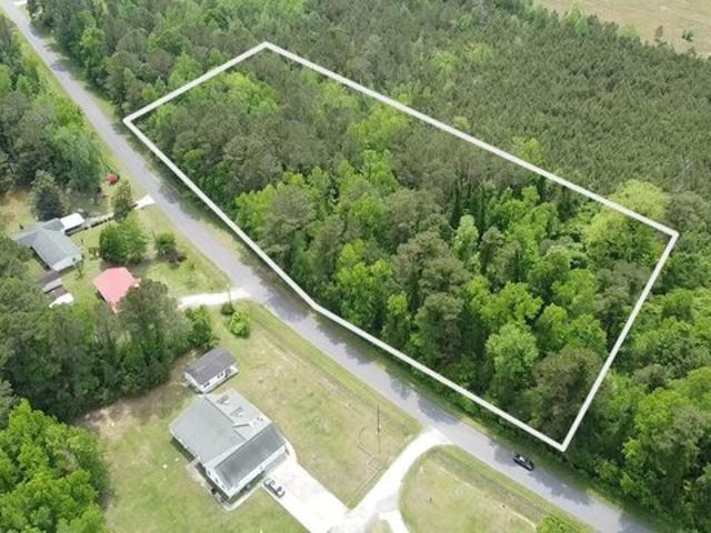 Neck Rd SE, Bolivia, NC 28422