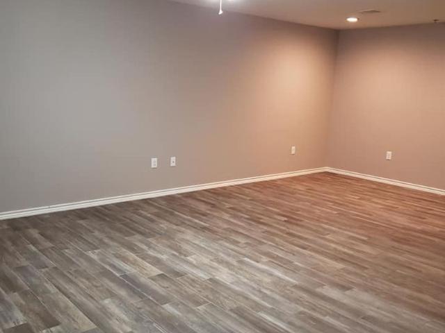 Nederland Ave Townhomes