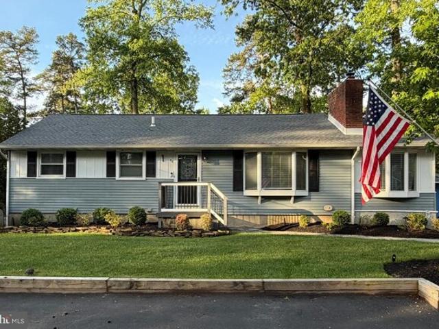 Neeta Trl, Medford Lakes, Home For Sale