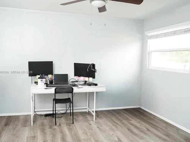 Need Roommate