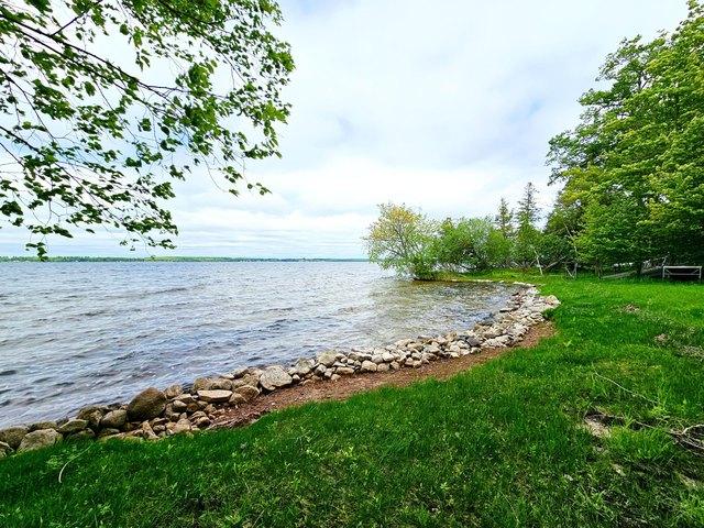 Needle Pointe Rd, Germfask, MI 49836