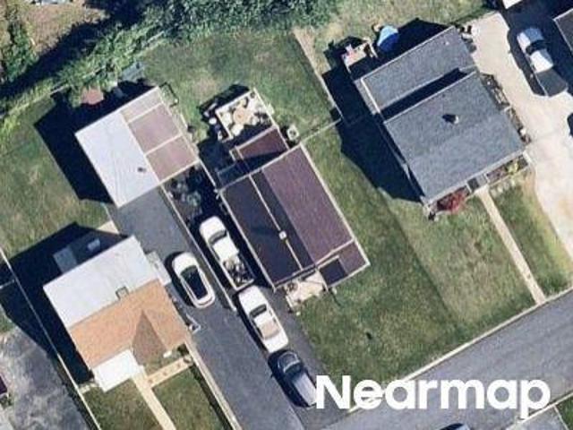 Neeld Ln