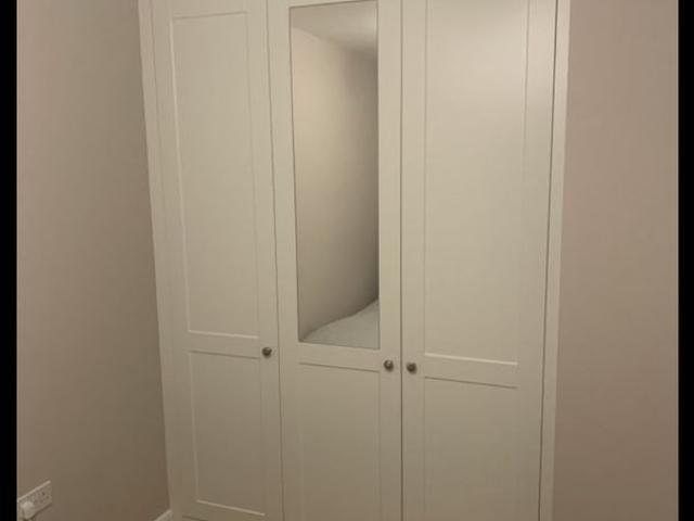 Neil Harrison Has a Room