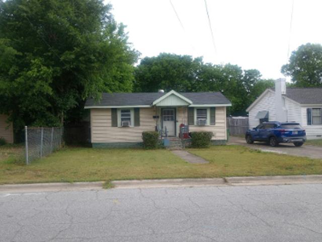 Neill Dr