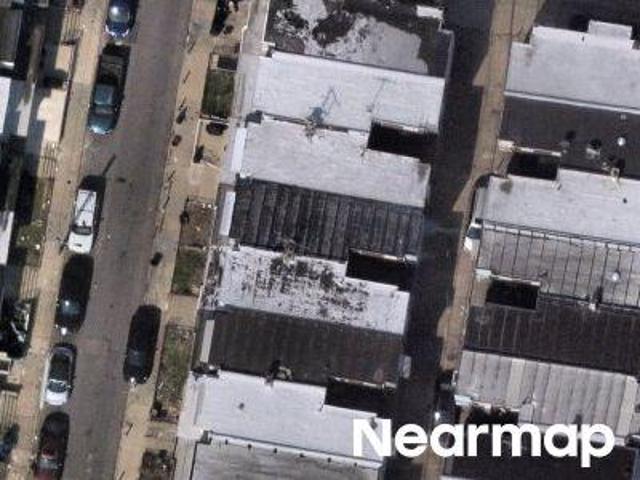 Neilson St