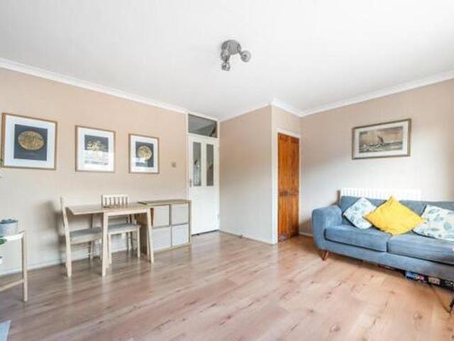 Nelgarde Road, Catford, 2 Bedroom Maisonette