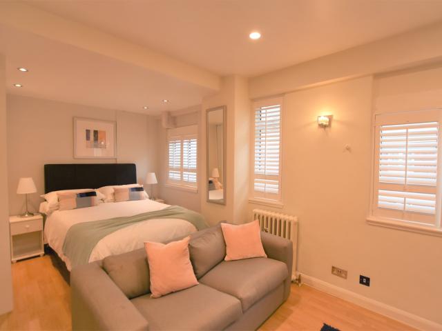Nell Gwynn House Flat 704 Flat 704 Sloane Avenue London 2734118
