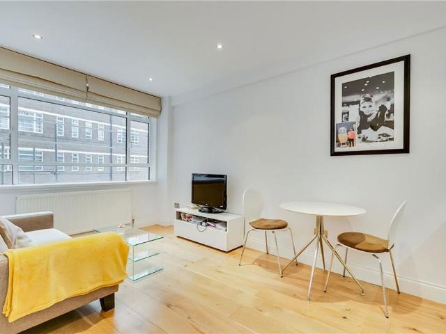 Nell Gwynn House, London SW3, 1 bed flat to rent, £2,817 pcm | PrimeLocation