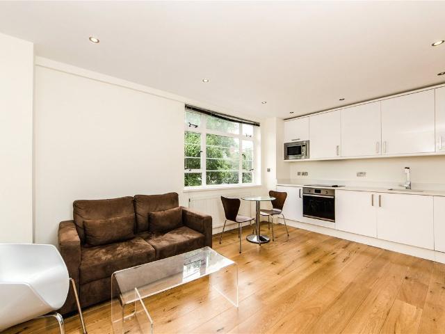 Nell Gwynn House, Sloane Avenue, London SW3, 1 bed flat to rent, £3,033 pcm | PrimeLocation