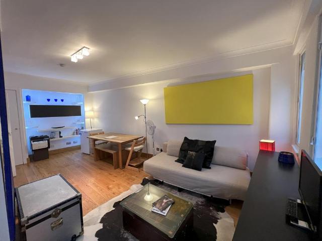 Nell Gwynn House, Sloane Avenue, SW3 1 bed flat to rent £2,817 pcm £650 pw