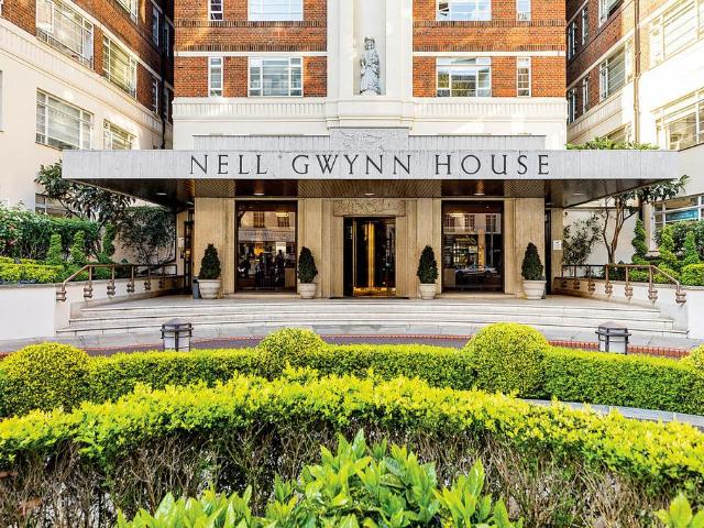 Nell Gwynn House, Sloane Square. 1 bed flat to rent £4,984 pcm £1,150 pw