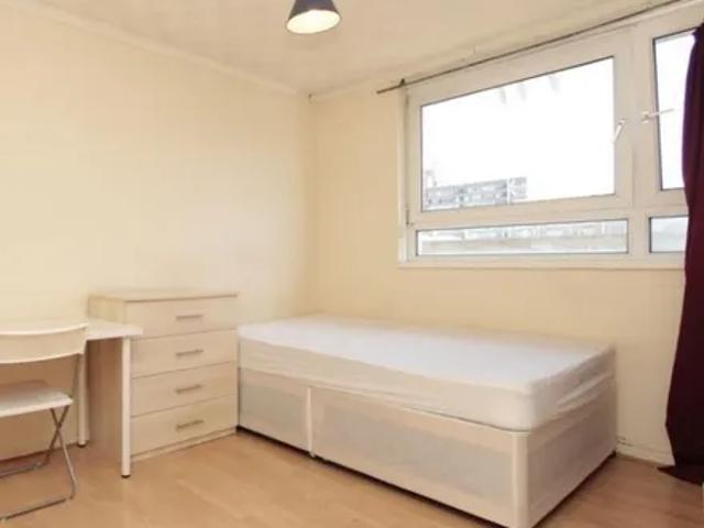 Nellie House, 1 Cawdor Walk, London, E14 6HZ, United Kingdom | Room for rent #154573809 | Rentberry
