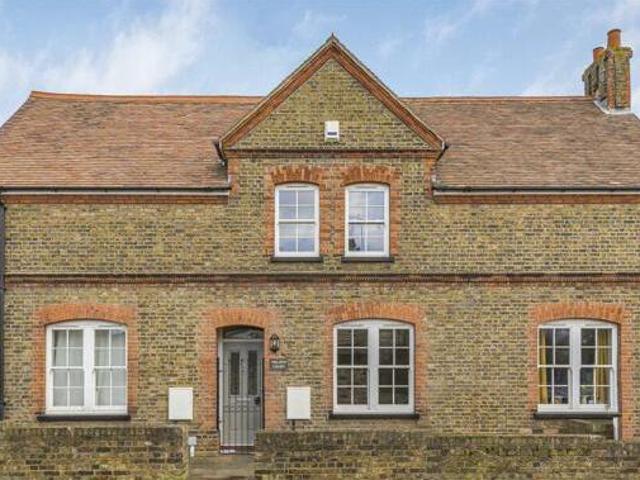 Nelson Court, Gladstone Road, 2 Bedroom Terraced