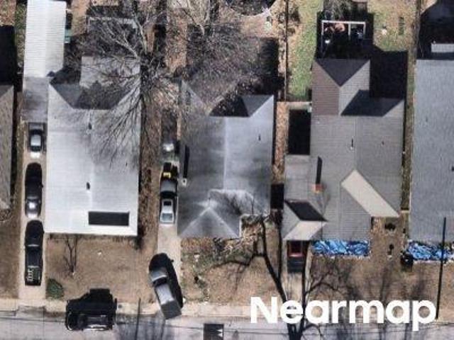 Nelson Ave