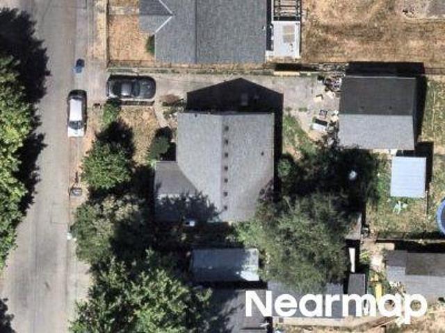 Nelson Ave