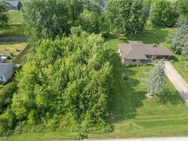 Nelson Dr, Wooster, OH 44691