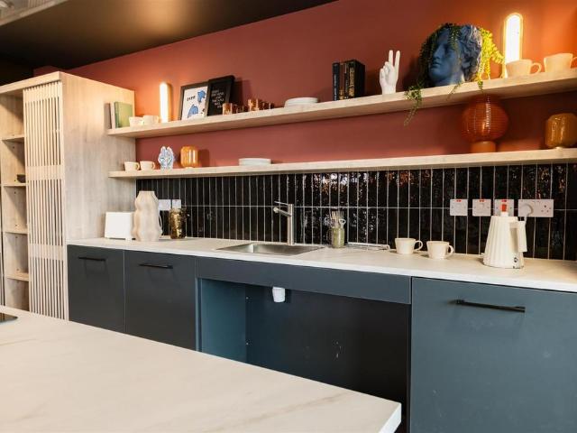 Nelson Street, Belfast BT15 Studio to rent £1,296 pcm £299 pw