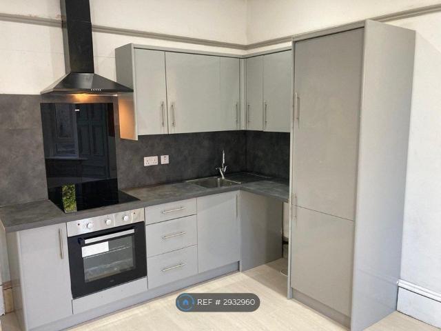 Nelson Street, Dundee DD1, 2 bed flat to rent, £900 pcm | PrimeLocation