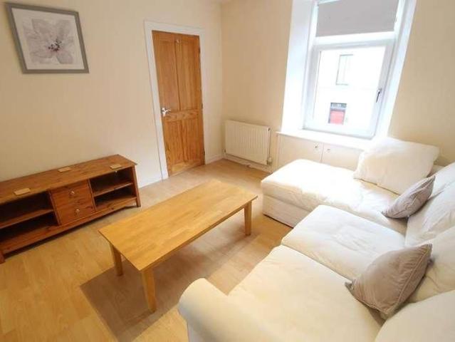 Nelson Street, First Floor Right, AB24
