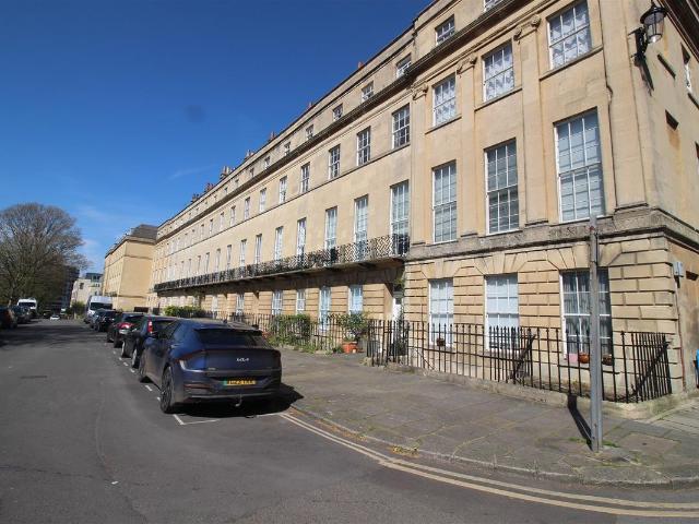 Nelson Place West, Bath BA1, 1 bed flat to rent, £1,200 pcm | PrimeLocation