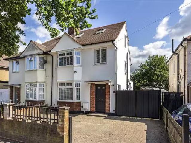 Nelson Road, Twickenham, TW2 7AH