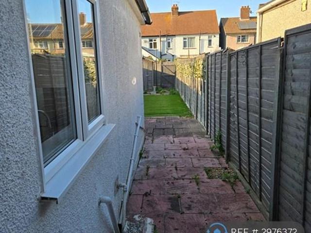 Nelson Road, Gravesend, DA11 2 bed terraced house to rent £1,550 pcm £358 pw