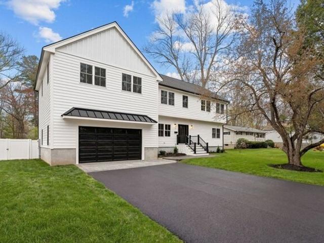 Nelson Rd, Burlington, Home For Sale