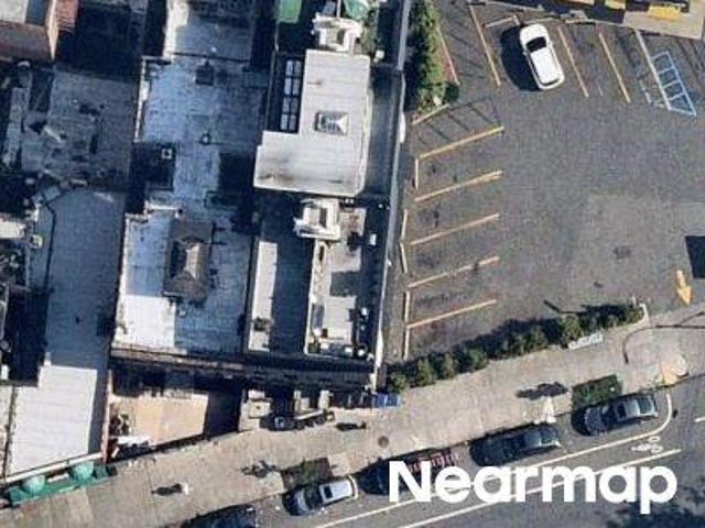 Neptune Ave