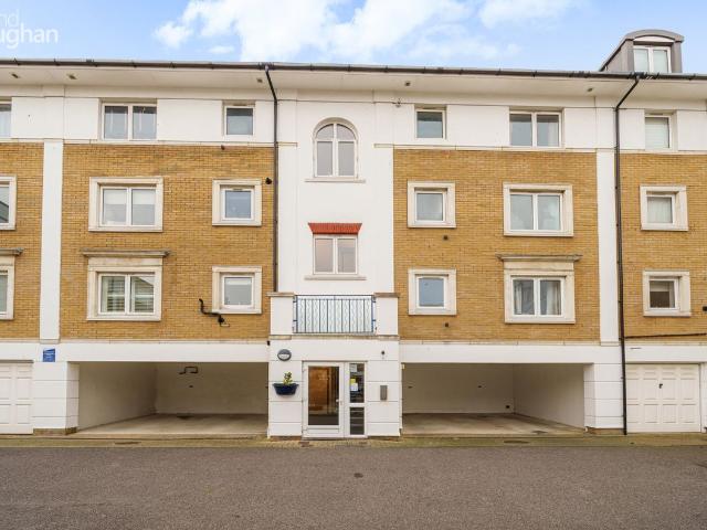Neptune Court, The Strand, Brighton BN2, 2 bed flat to rent, £1,800 pcm | PrimeLocation