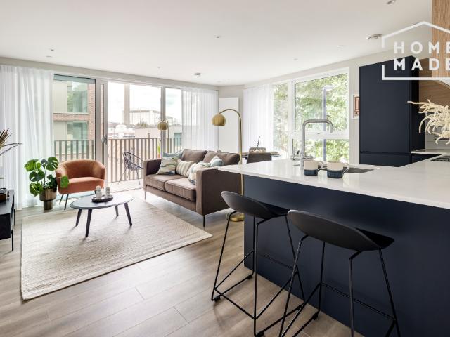 Neptune Wharf, SE8 2 bed apartment to rent £2,400 pcm £554 pw
