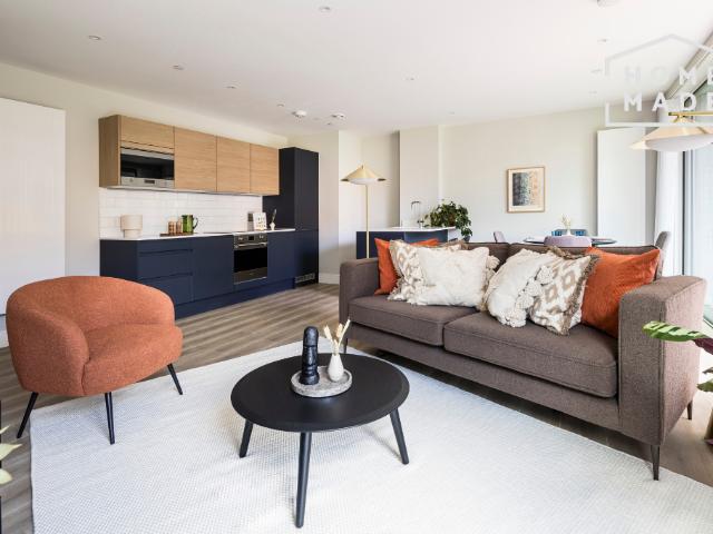 Neptune Wharf, SE8 3 bed apartment to rent £2,870 pcm £662 pw