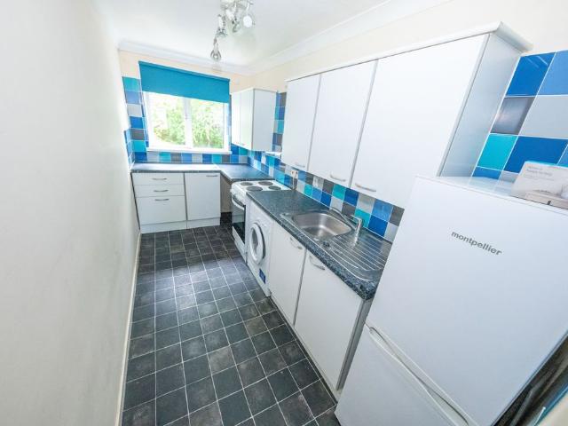 Nerissa Close, Waterlooville PO7, 1 bed flat to rent, £1,050 pcm | PrimeLocation