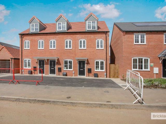 Nero Avenue, Nuneaton CV11, 3 bed semi detached house to rent, £1,450 pcm | PrimeLocation