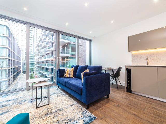 Neroli House, 14 Piazza Walk, Goodman Field, London E1, Studio to rent, £2,925 pcm | PrimeLocation