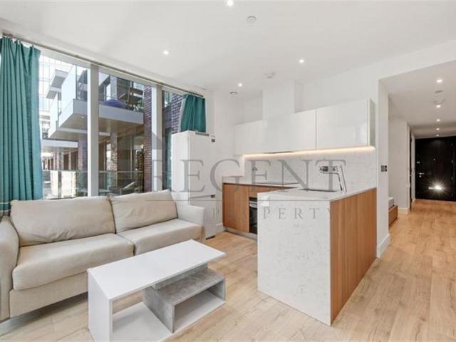 Neroli House, Piazza Walk, E1 1 bed apartment to rent £3,100 pcm £715 pw
