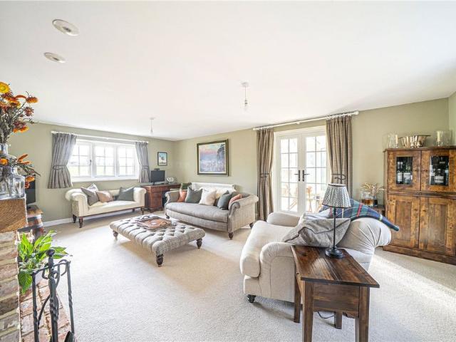 Nestled in picturesque Clanville, this beautifully presented four bedroom period house has recently been comprehensively updated and modernised, and offers delightful gardens and sweeping countryside views. Approaching 2,000 square feet of accomodation with great flexibility